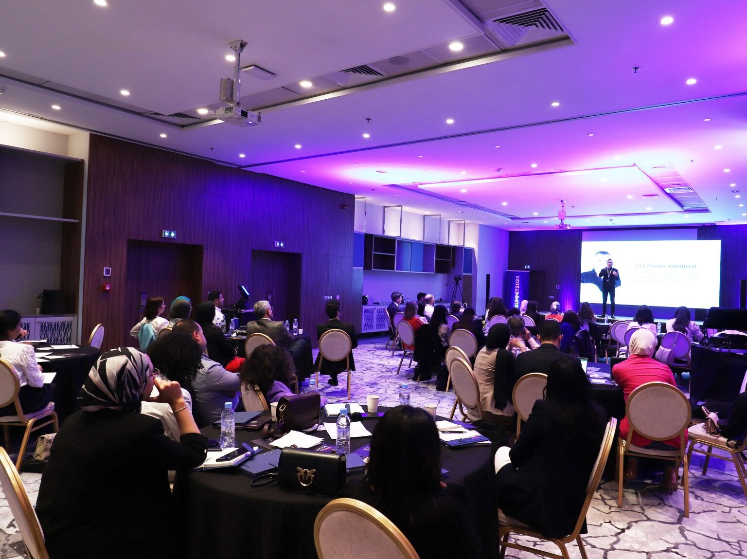 Séminaire RH - TIMLOG SOLUTIONS